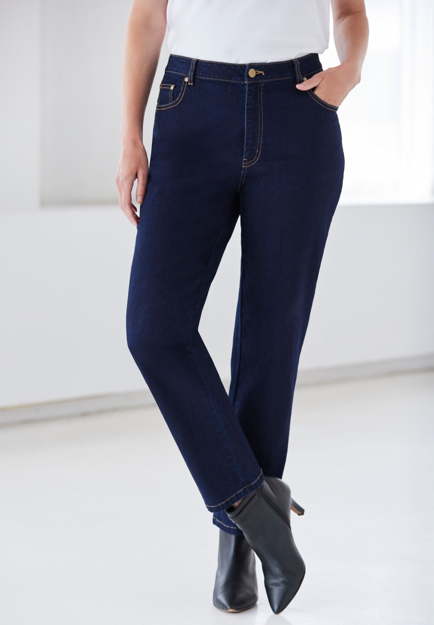 Straight-Leg Jeans | Roaman's